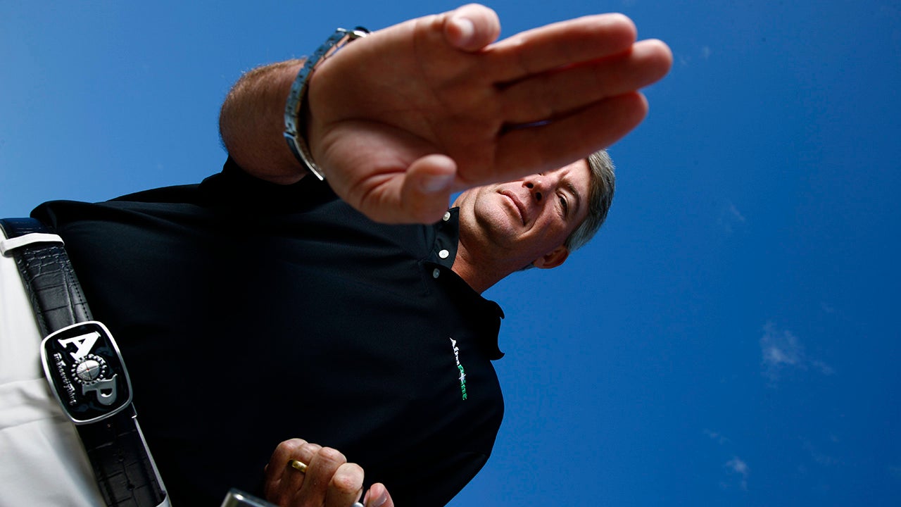 Mark Sweeney Try These Express Reads for Incredibly Accurate Putts