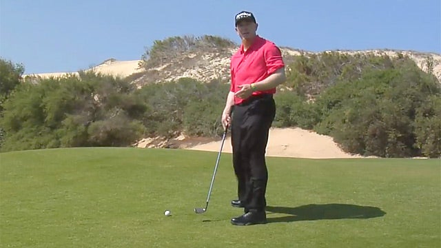 Golf tips - Trouble Shots - Smoke it From a Downslope