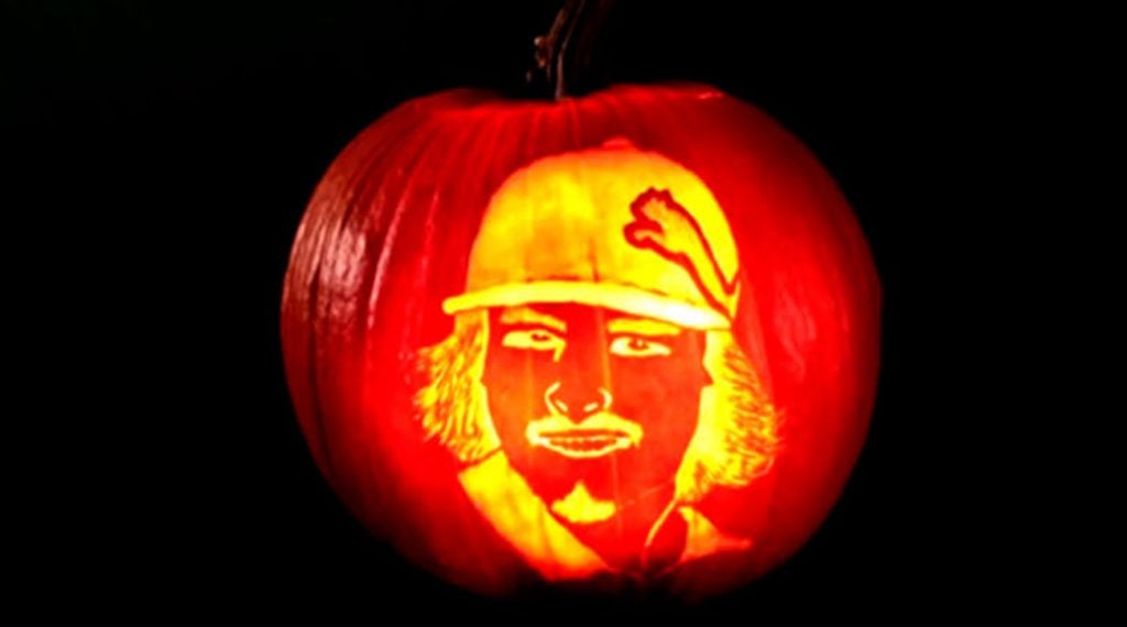 PHOTOS: 11 awesome golf-inspired pumpkin carving ideas