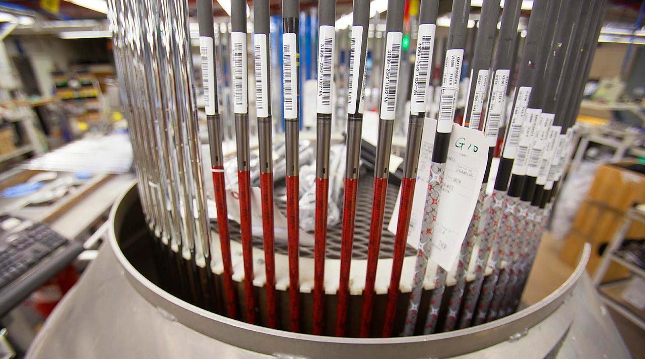 3 reasons why you should switch to graphite iron shafts right now
