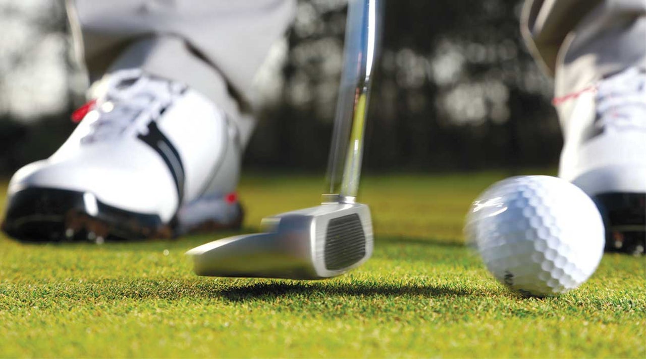 The top 10 reasons why golfers miss short putts on the course