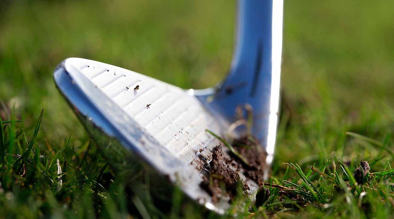 Spotless swings: the best golf cleaner brushes for club maintenance