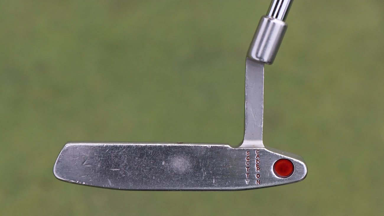 Here's the record-breaking price tag Tiger Woods' putter sold for