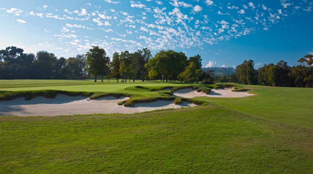 Here are the 10 best golf courses in each region of the United States
