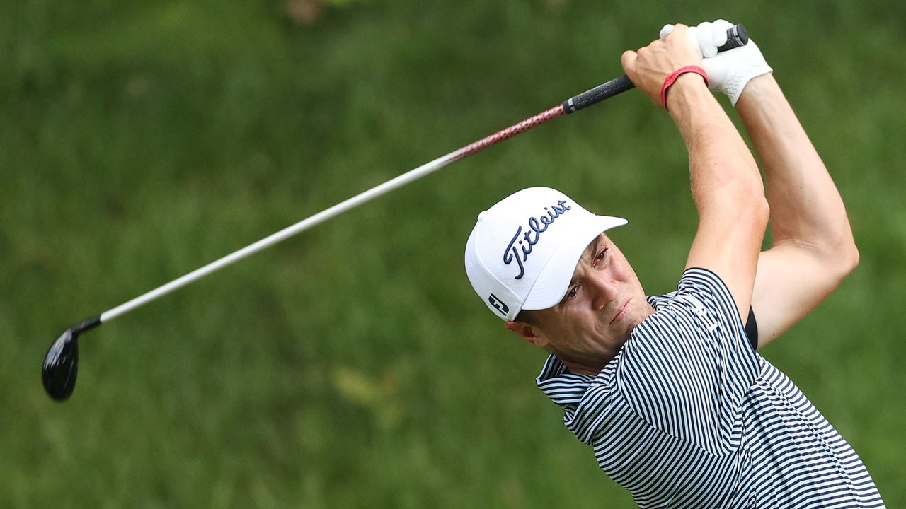 Justin Thomas throws his ball in the water, and mics pick up every bit ...