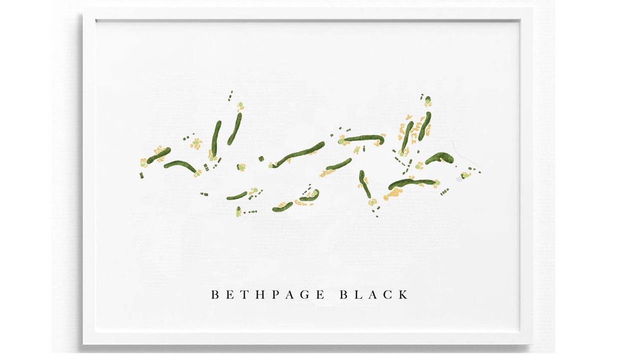 These watercolor-style prints of famous golf courses make perfect gifts