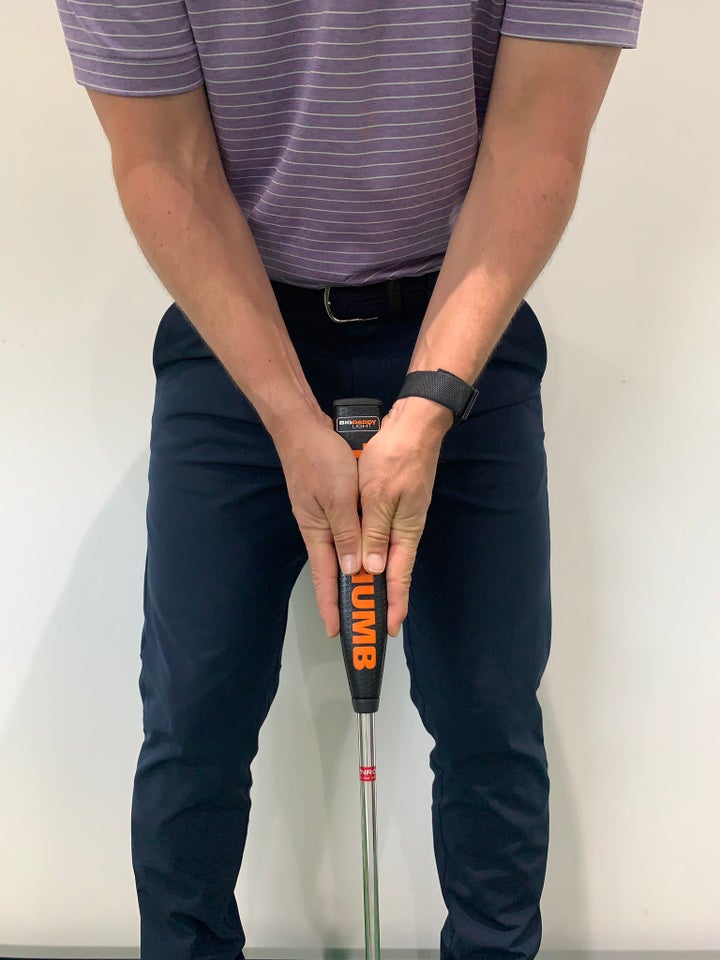 What is the 'prayer' grip and can it help you make more putts
