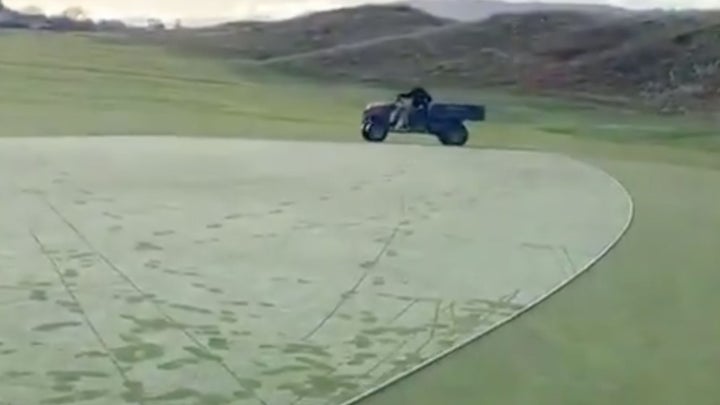 WATCH: This oddly satisfying dew sweeping will leave you mesmerized