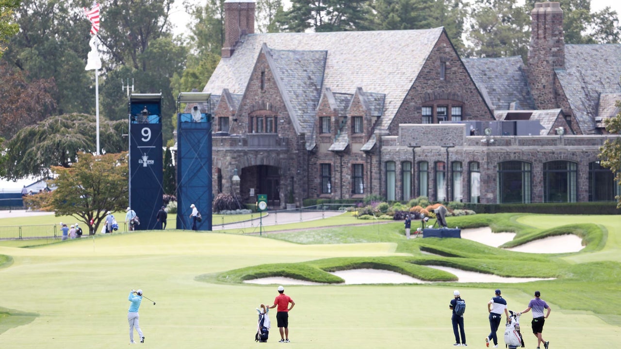 He's the world's best teenage golfer — and his twin might be even better