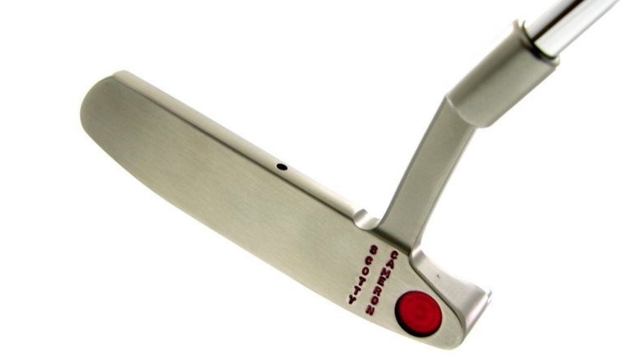Tiger Woods' iconic Scotty Cameron putter is on the auction block