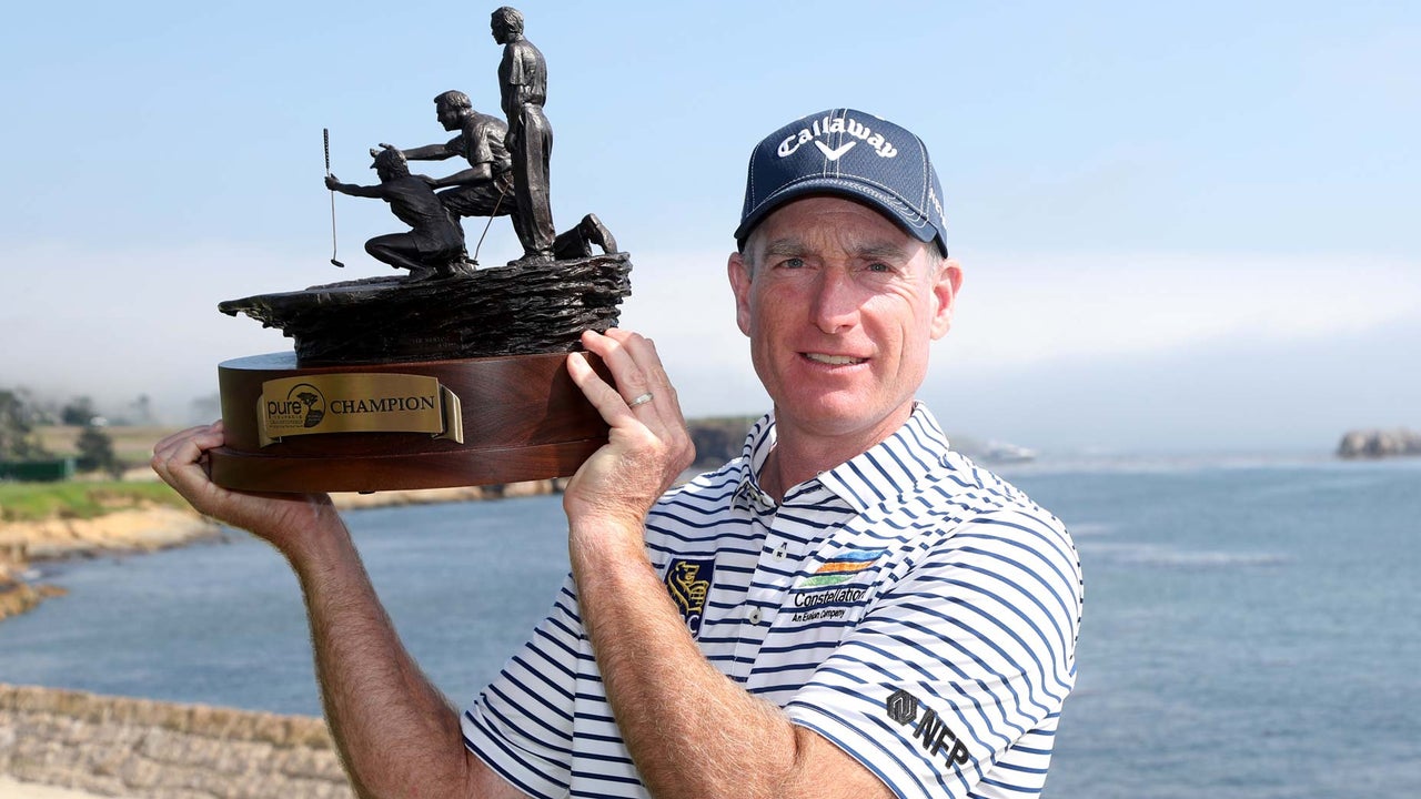 Jim Furyk wins (again) and 2 other stories you might've missed