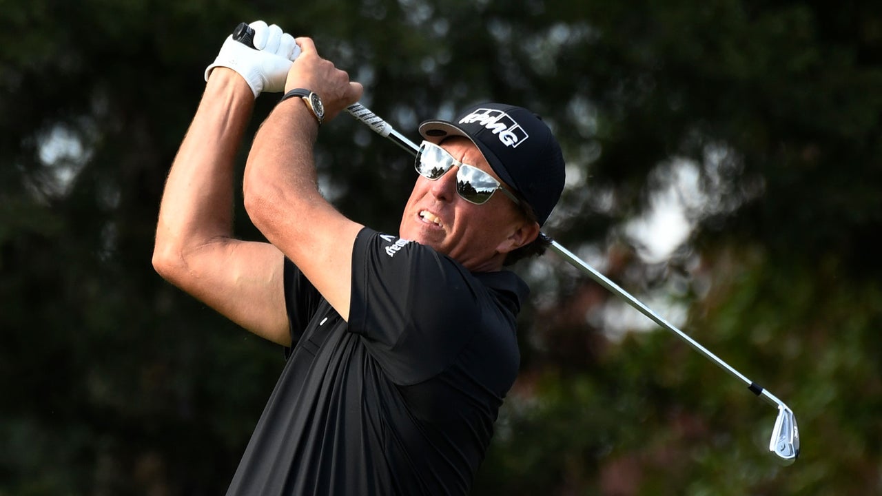 Phil Mickelson hits ‘Superman’ shot on his way to second Champions win
