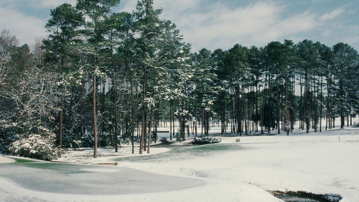 PHOTOS: Augusta National blanketed in snow is mesmerizing