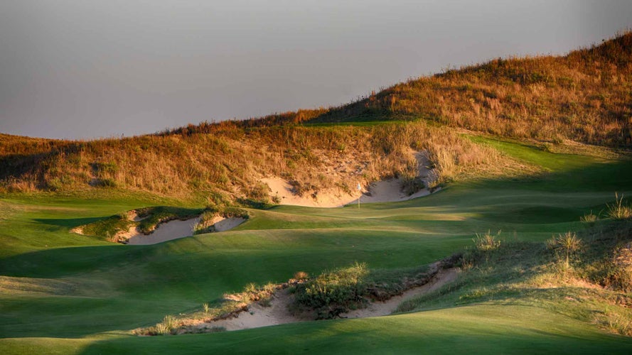 Field guide: Ballyneal is skyrocketing up the Top 100 in the World ranking