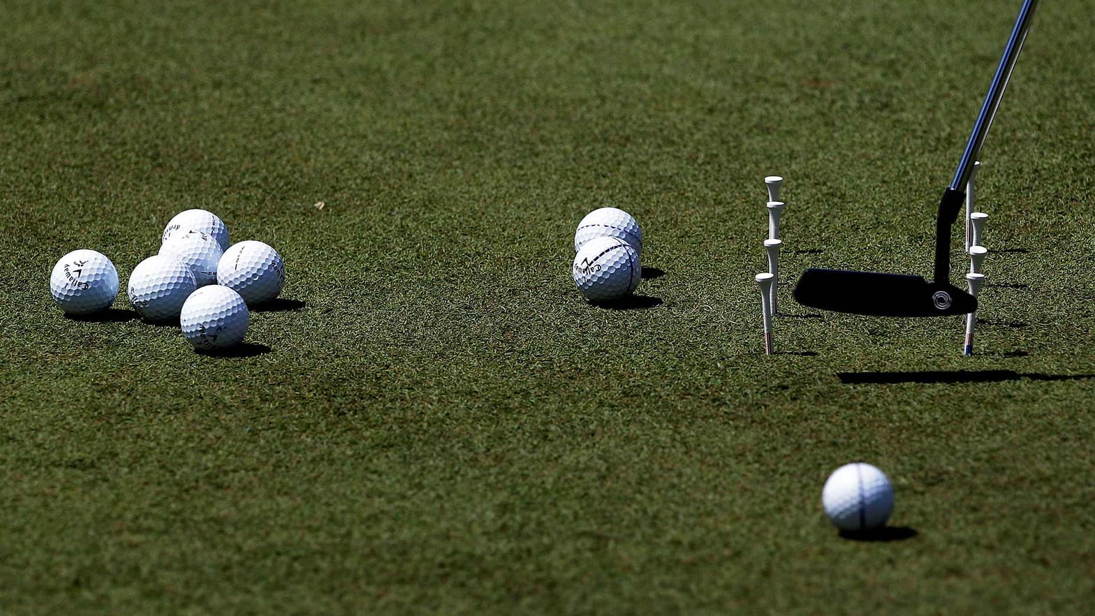 Improve your stroke with this 30-day putting challenge