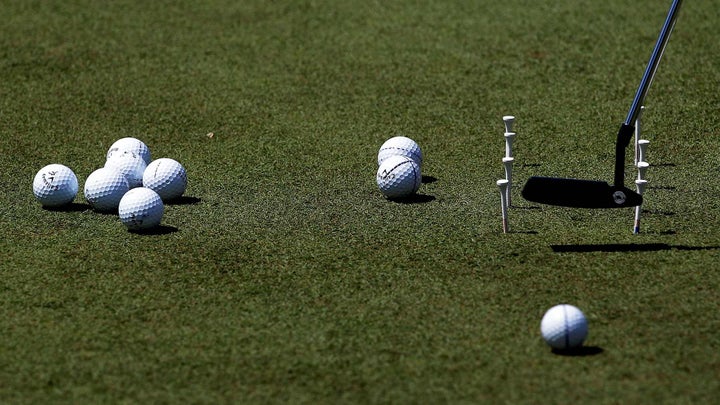 Improve your stroke with this 30-day putting challenge