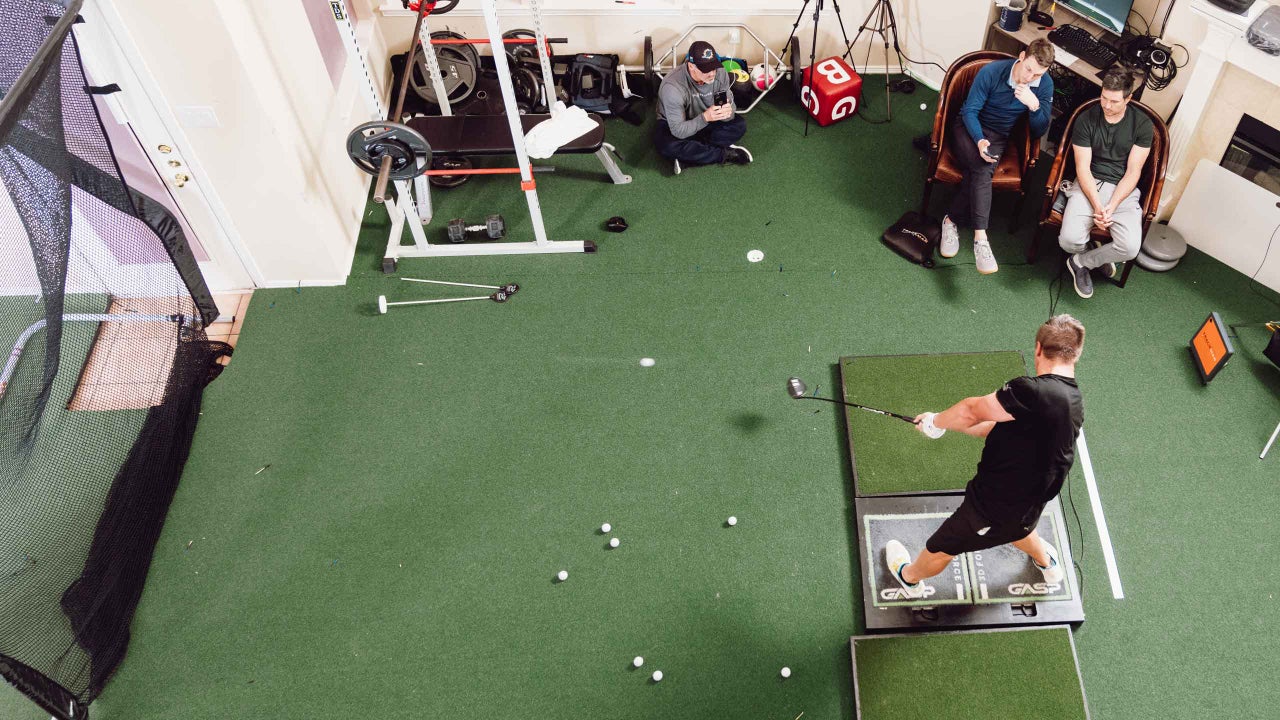 What it's like inside a Bryson DeChambeau speed training session