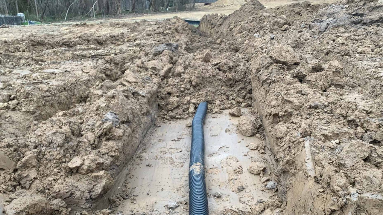 Dirt Diaries: Here's how drainage pipes are installed on golf courses