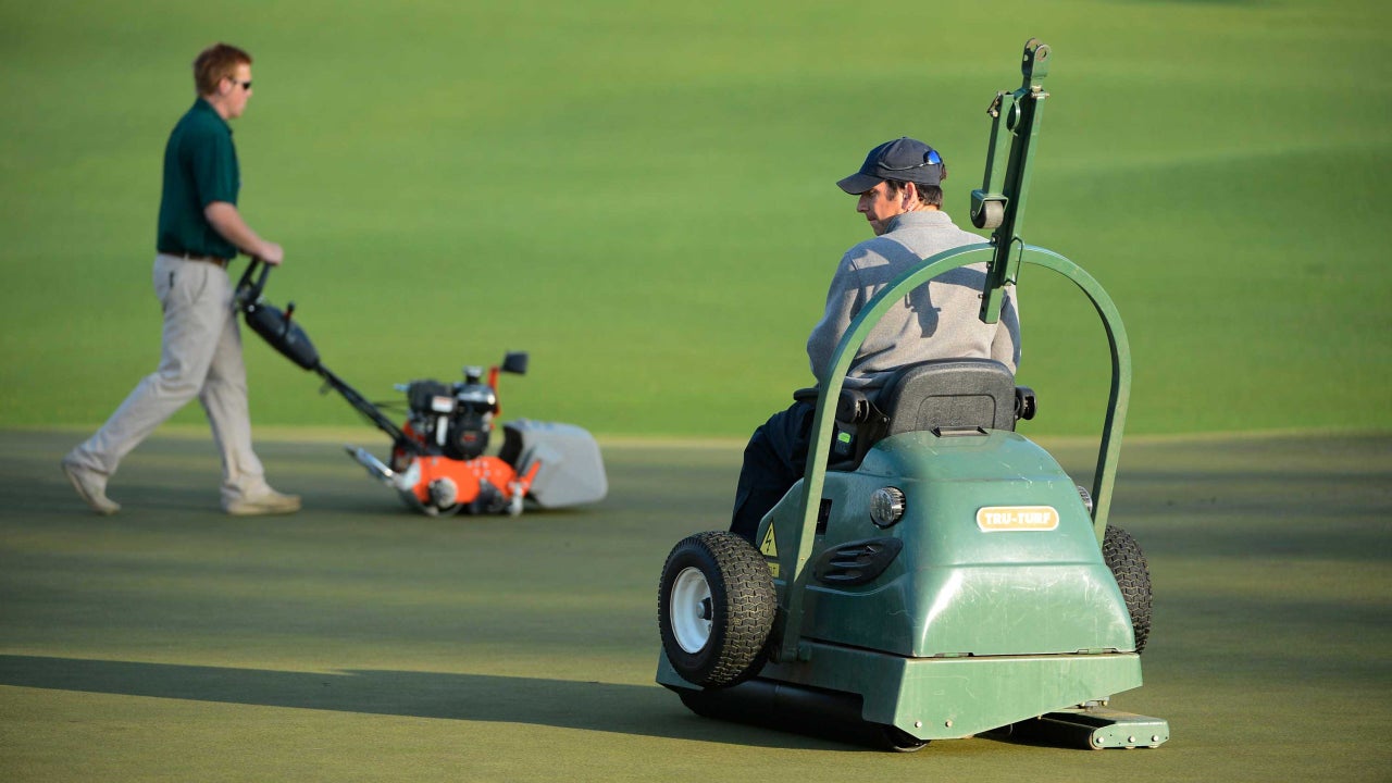 Secrets of the Augusta National grounds crew: Behind the green curtain