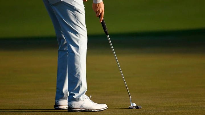 3 ways the shape of your putter grip matters more than you think