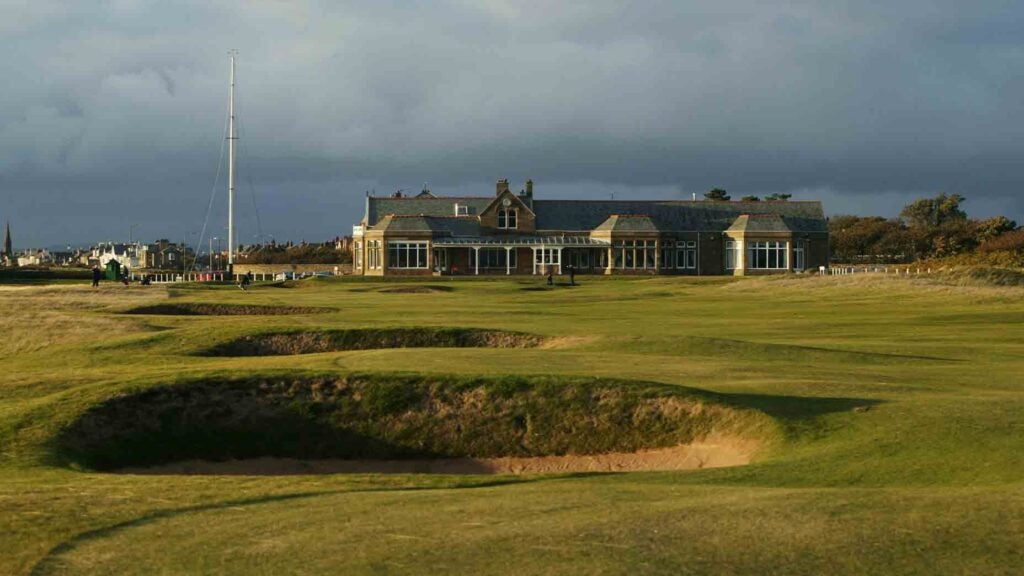 Royal Portrush Clubhouse Tour - Golf