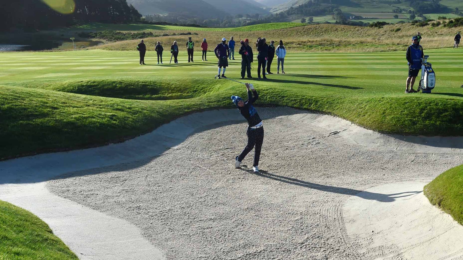 How to escape a fairway bunker: 4 tips for picking it clean from the sand