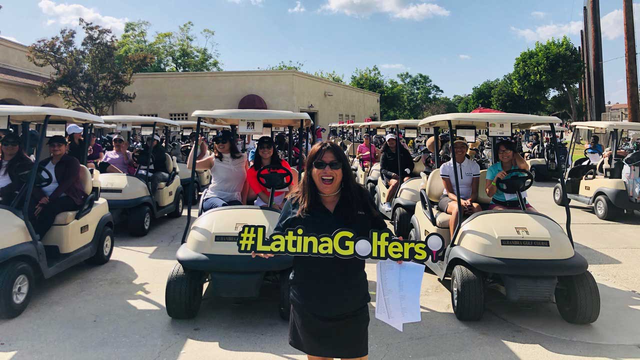 Latina golfers are taking up the game thanks to this woman’s efforts