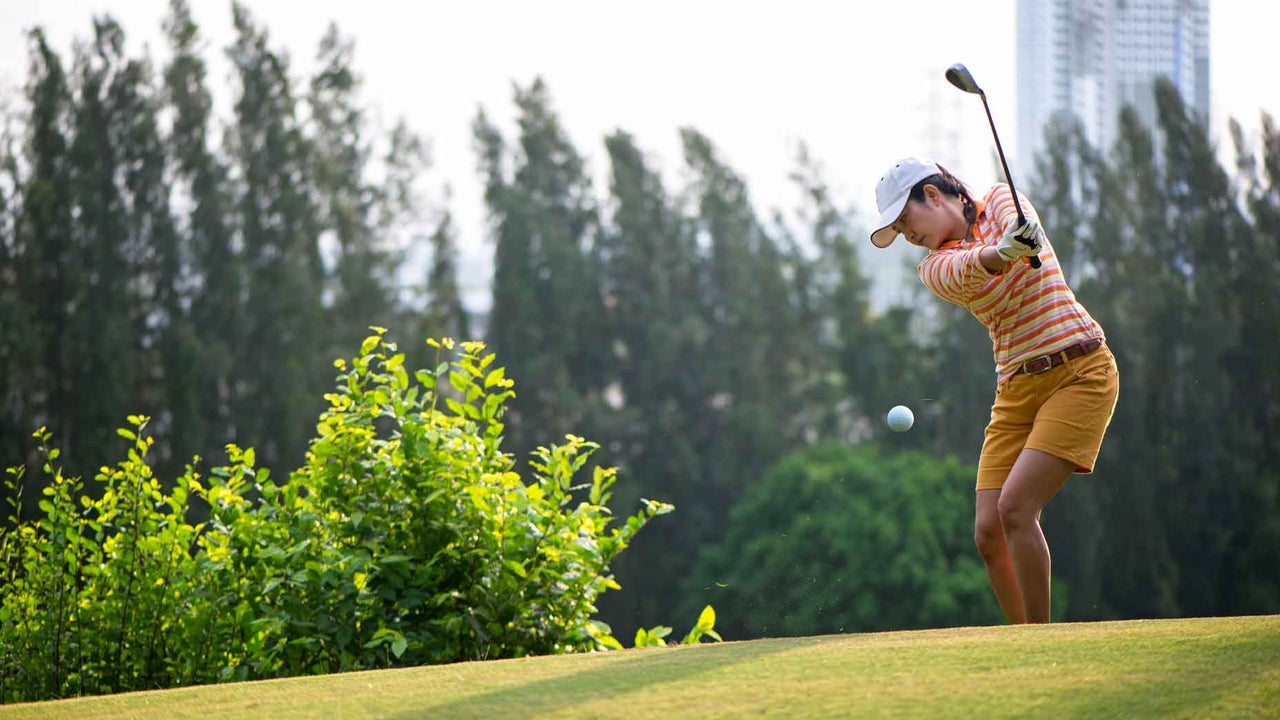 Practice making crisp contact on chips with this simple drill