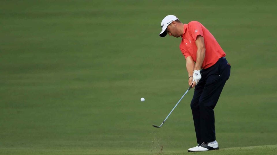 Here's a basic checklist for how to hit crisper chip shots