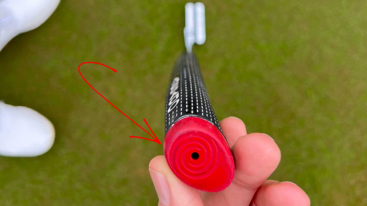 The interesting reason Jim Furyk uses a crooked grip on his putter