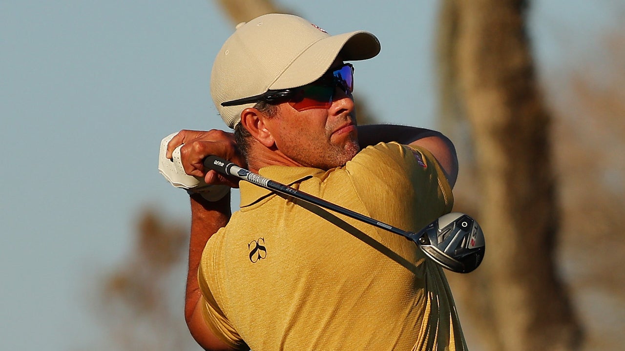 Why Tony Finau's gargantuan grips are purposely placed on crooked
