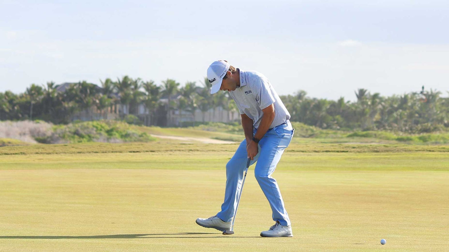 Tour vet's late miss leads to emotion-filled press conference