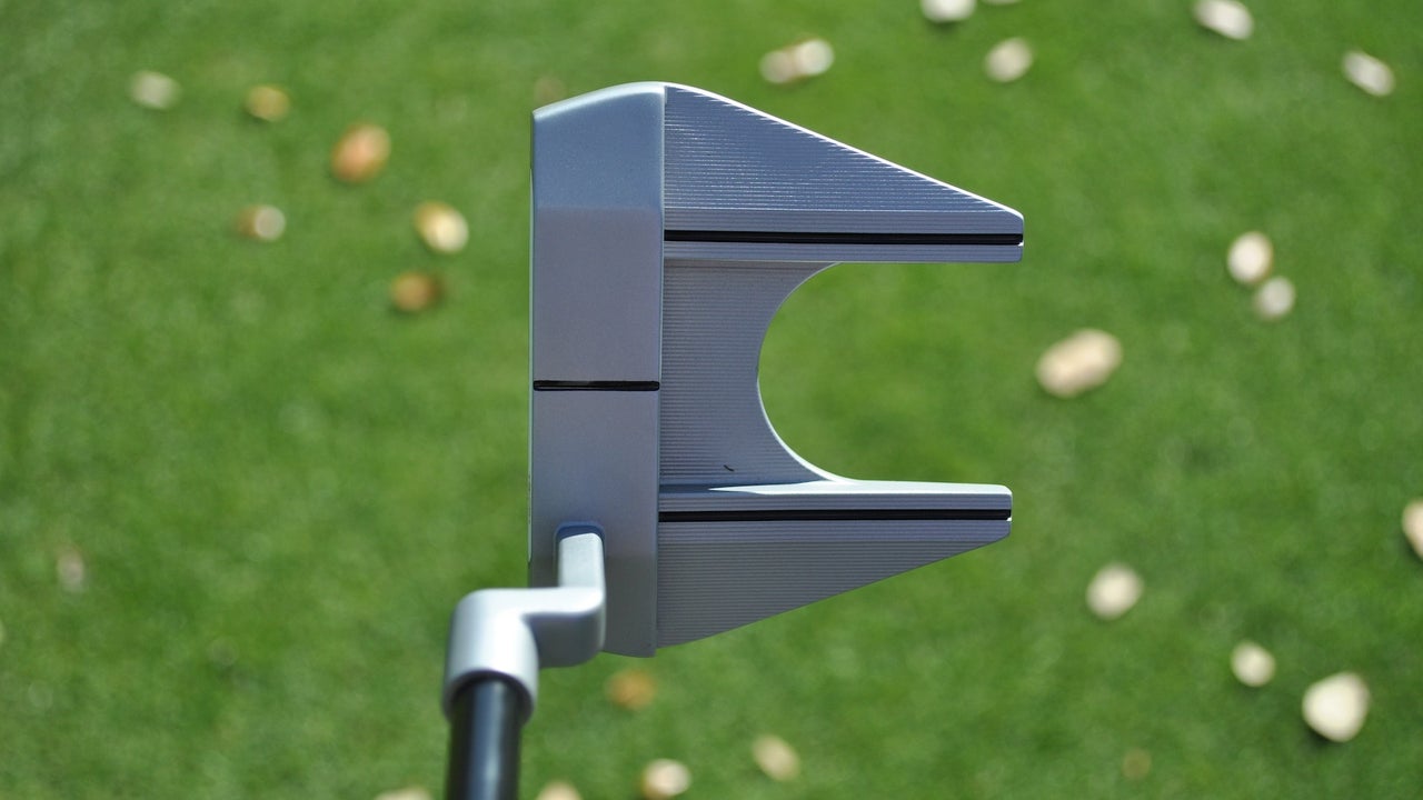 Subtle change helps get Xander Schauffele's Odyssey putter on track