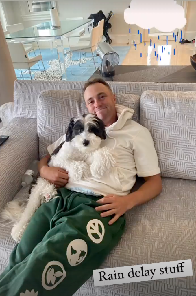 Dogs, daughters and Batman: How the pros spent a rare afternoon off