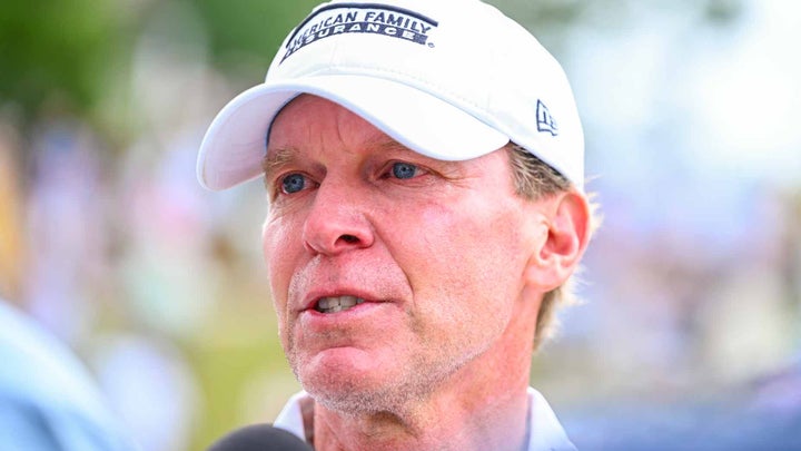 Steve Stricker caps off 'pretty surreal' comeback from mystery illness ...