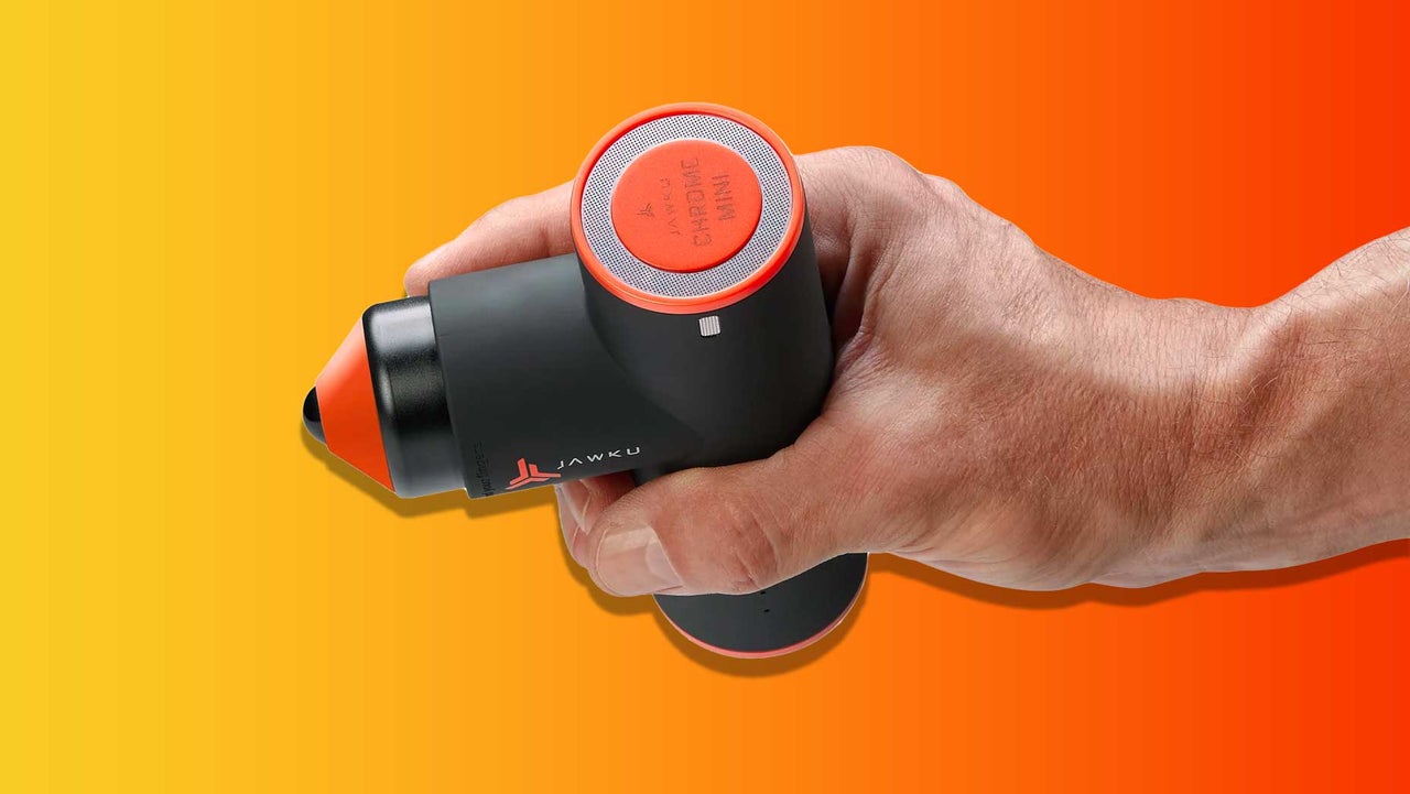 This mini muscle blaster fits in the palm of your hand (and your golf bag)