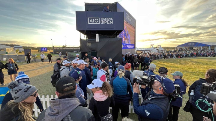 What it looked like as Ashleigh Buhai gave away The Open, then took it back