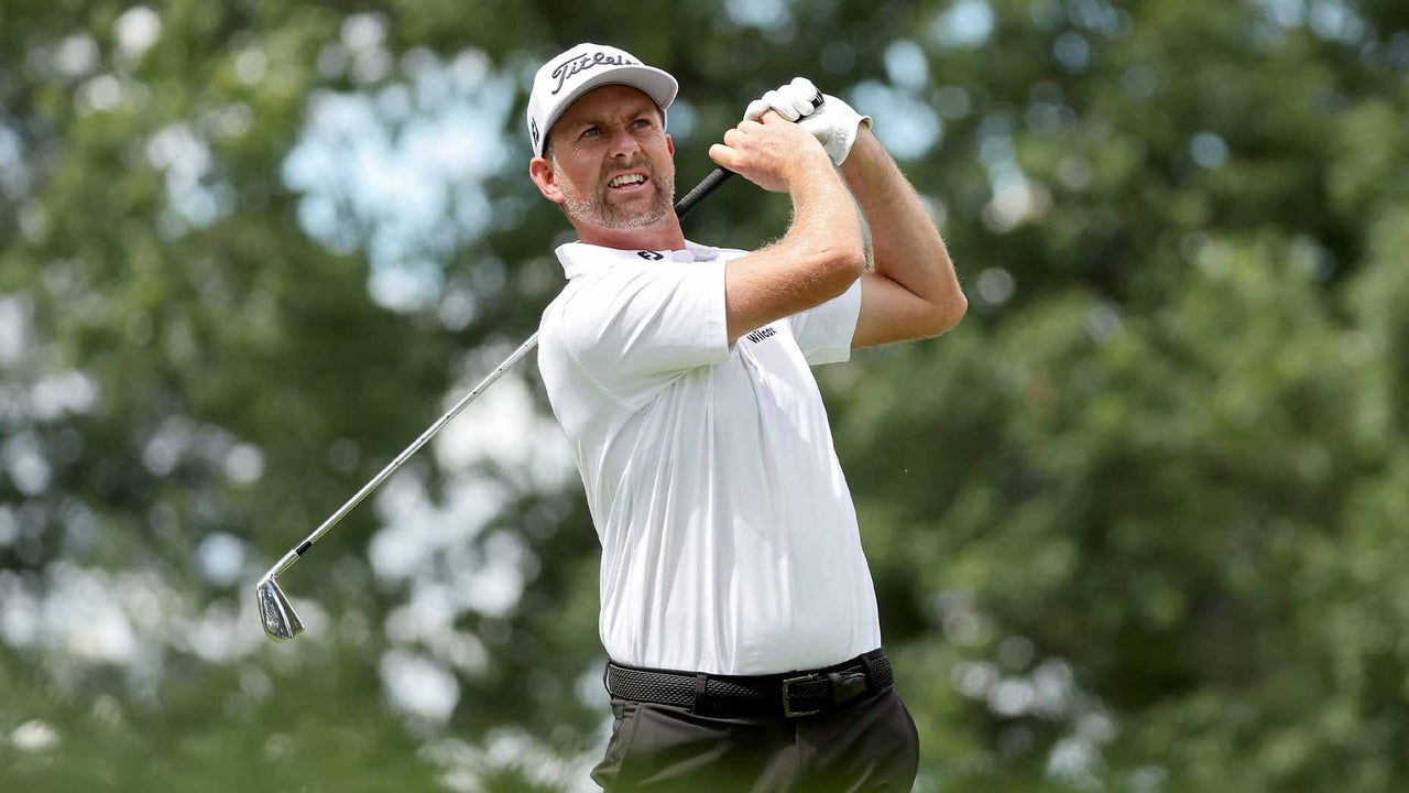 Simpson, Stricker final two assistant captains for U.S. Presidents Cup team