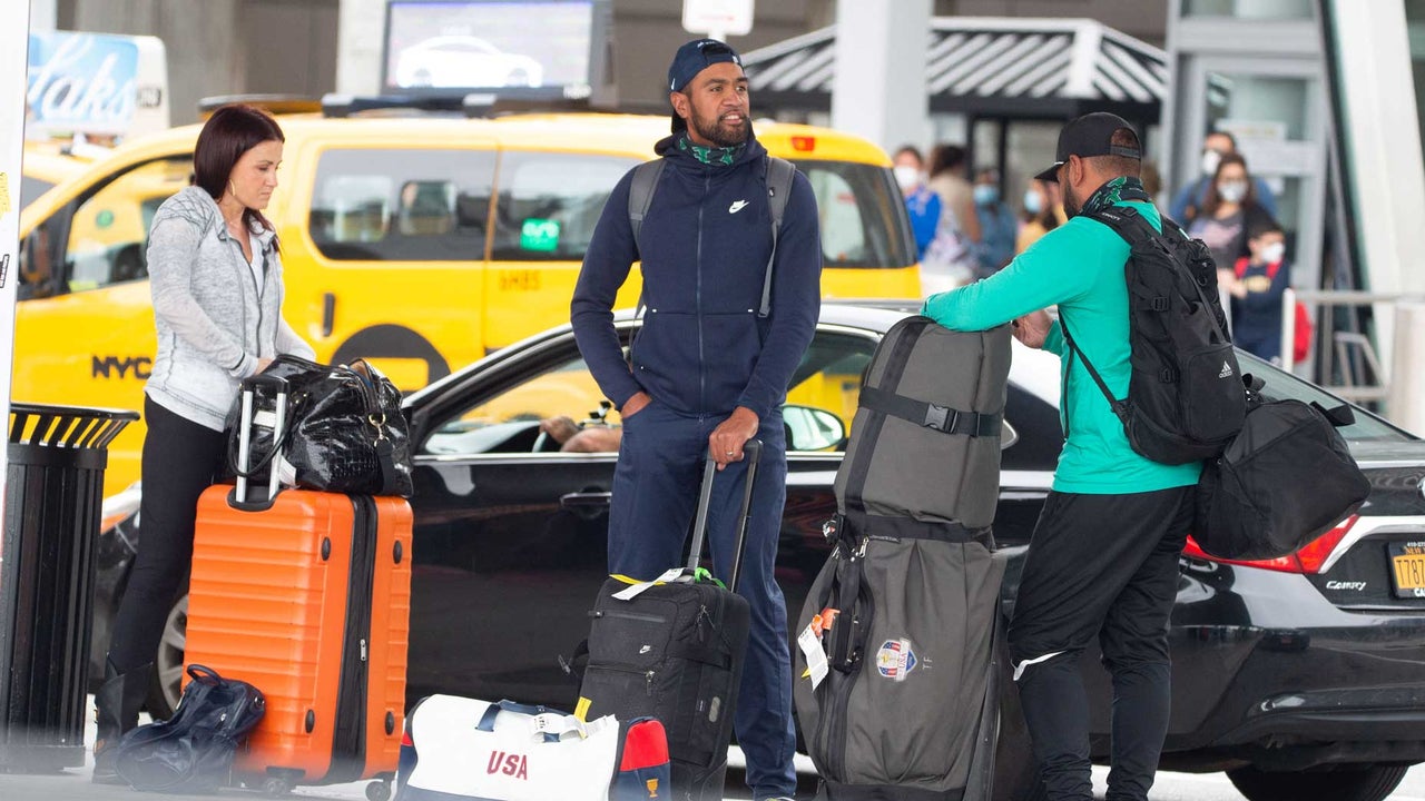 The 18 items that golfers should always travel with