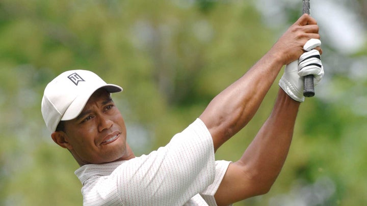 A can't-miss tip for golfers using an interlocking grip