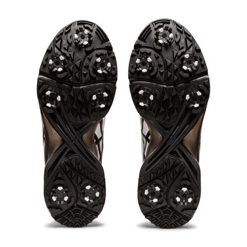 Do you really need golf shoes? | Gear Questions You're Afraid to Ask