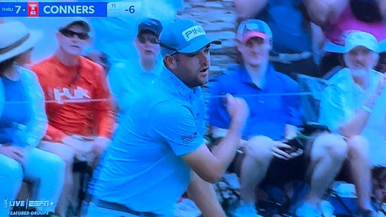 'A little mindless': Tour pro fumbles away lead on disastrous 4-putt