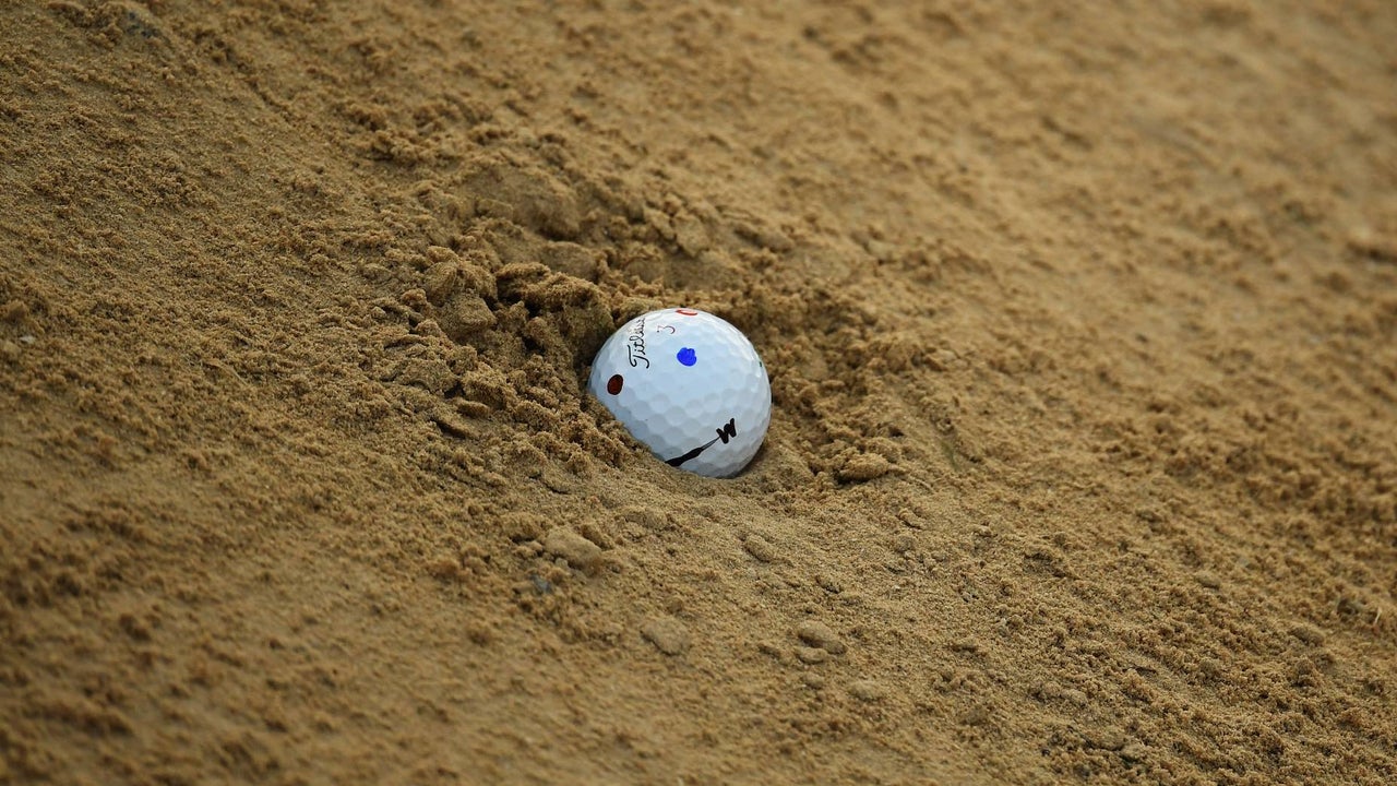 Why Matt Fitzpatrick uses 6 (!) different markers to customize his golf ...