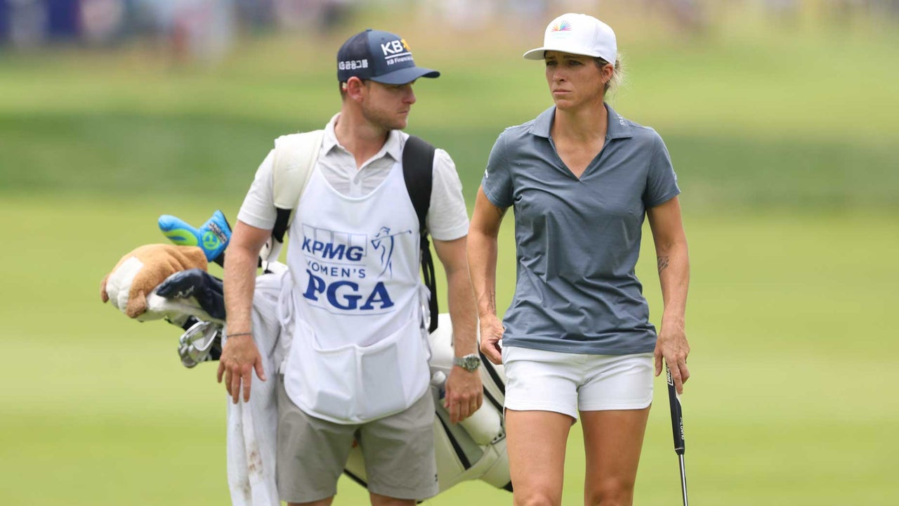 How to mark your golf ball correctly on the green, and how to mess it up