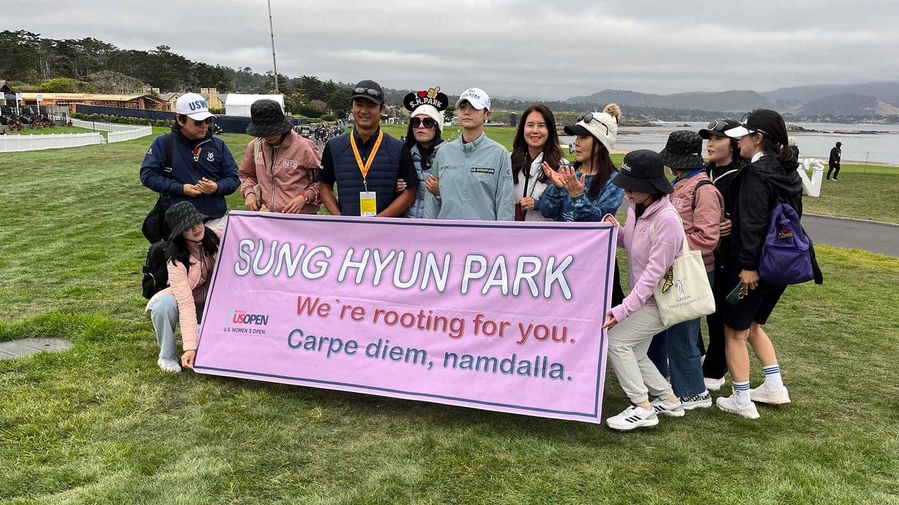 Even for a struggling player, a fan club’s love is unconditional