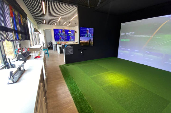 Inside a club fitting with former MLB star Ian Kinsler | Bag Spy