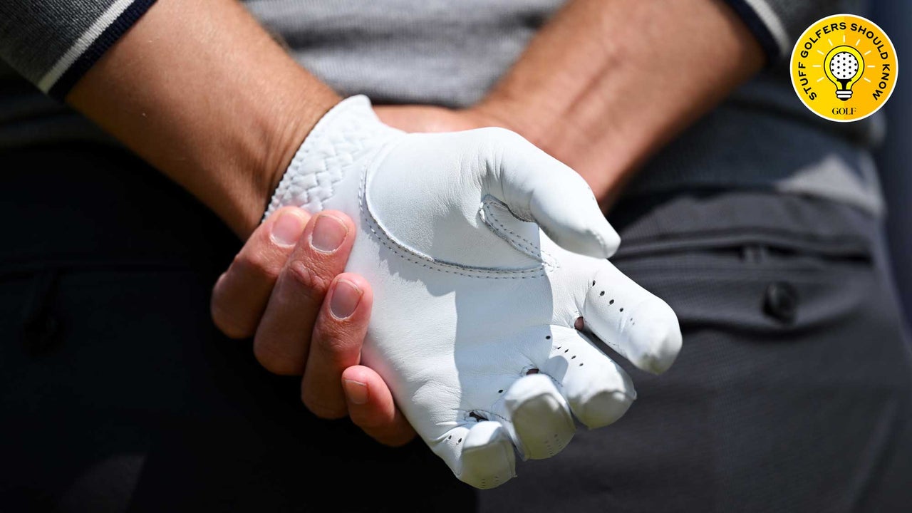 How long does a golf glove last, and how can you extend its lifespan?