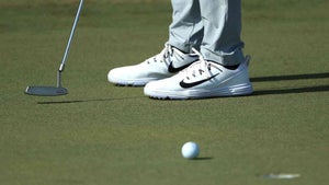 10 ways to use your feet in the golf swing
