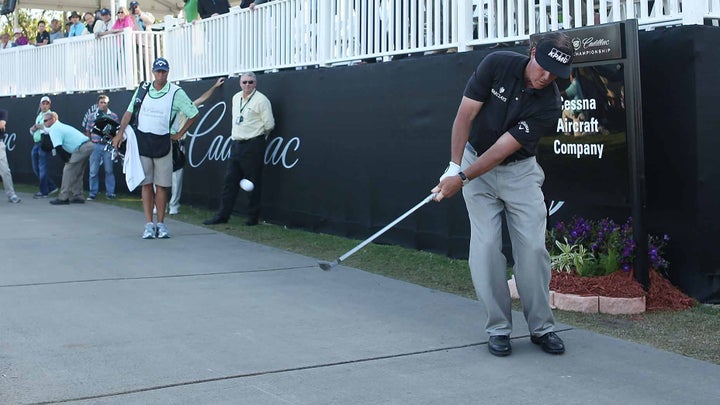 Phil Mickelson explains the secret 'toe-down' trick to chipping off ...