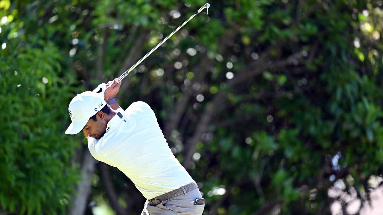 10 ways to dial in your short irons (and stick shots closer to the pin!)